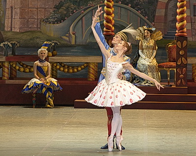 Ballett Der Nussknacker Staatsballett an der Deutschen Oper Berlin ...